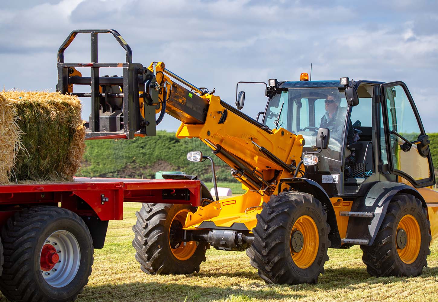 Teleskoplader kaufen & mieten - HDV Bavaria
